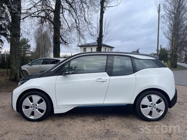 Balts BMW I3 2021 Rīga, ar dzinēja tilpumu 0.60 L un nobraukumu 54 tūkst. km par 19490 €, foto 2 vietnē AUTOMOTO.COM.LV