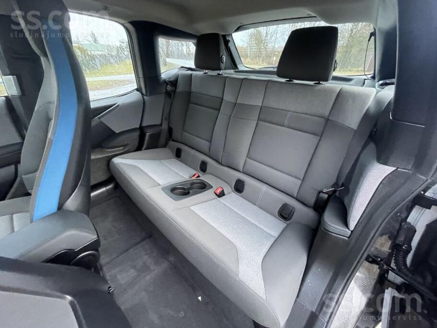 Balts BMW I3 2021 Rīga, ar dzinēja tilpumu 0.60 L un nobraukumu 54 tūkst. km par 19490 €, foto 14 vietnē AUTOMOTO.COM.LV
