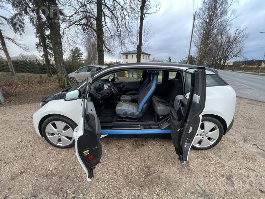 Balts BMW I3 2021 Rīga, ar dzinēja tilpumu 0.60 L un nobraukumu 54 tūkst. km par 19490 €, foto 15 vietnē AUTOMOTO.COM.LV
