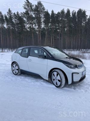 Balts BMW I3 2021 Rīga, ar dzinēja tilpumu 0.00 L un nobraukumu 62 tūkst. km par 16800 €, foto  vietnē AUTOMOTO.COM.LV