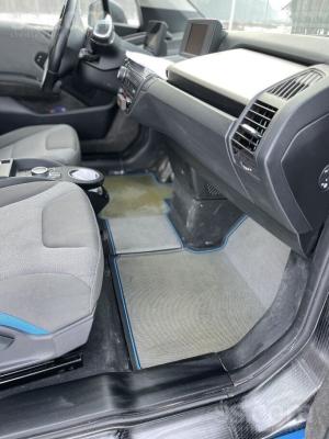White BMW I3 2021 in Riga, with an engine capacity of 0.00 L and mileage of 62 thousand km for 16800 €, photo 8 on AUTOMOTO.COM.LV