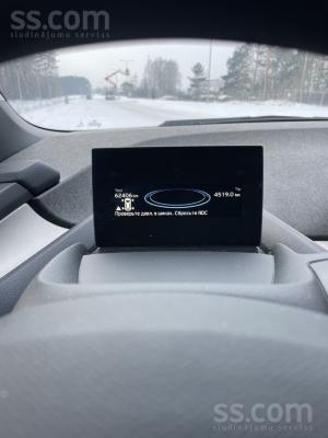 White BMW I3 2021 in Riga, with an engine capacity of 0.00 L and mileage of 62 thousand km for 16800 €, photo 16 on AUTOMOTO.COM.LV