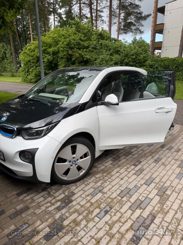 Balts BMW I3 2015 Tallina, ar dzinēja tilpumu 0.00 L un nobraukumu 109 tūkst. km par 10300 €, foto 1 vietnē AUTOMOTO.COM.LV