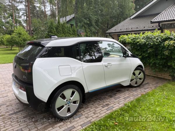 Balts BMW I3 2015 Tallina, ar dzinēja tilpumu 0.00 L un nobraukumu 109 tūkst. km par 10300 €, foto 6 vietnē AUTOMOTO.COM.LV