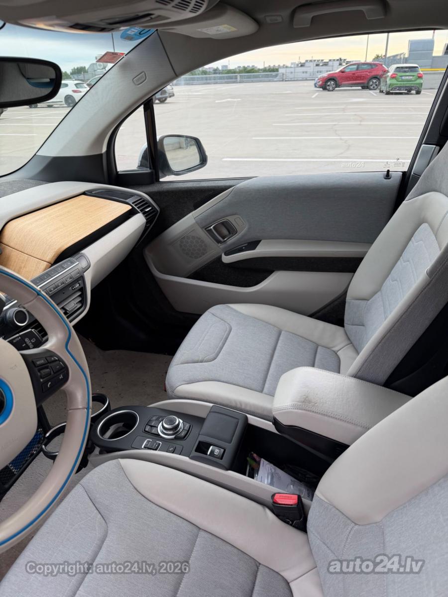 Balts BMW I3 2015 Tallina, ar dzinēja tilpumu 0.00 L un nobraukumu 109 tūkst. km par 10300 €, foto 10 vietnē AUTOMOTO.COM.LV