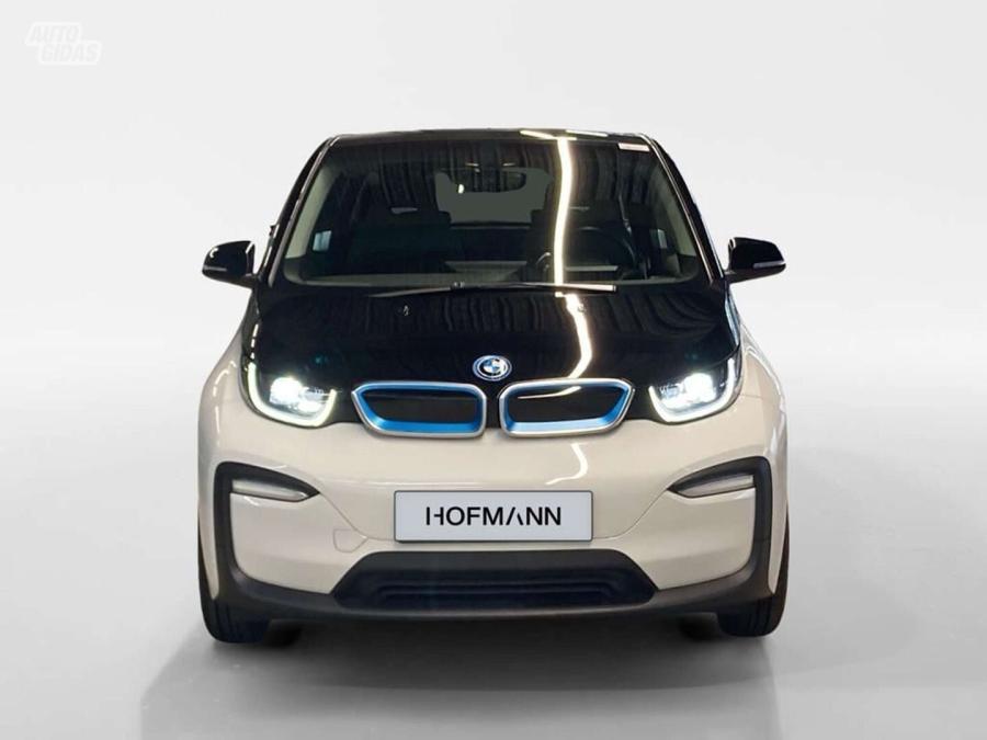 White BMW I3 2019 in Kaunas, with an engine capacity of 0.00 L and mileage of 28 thousand km for 21938 €, photo 2 on AUTOMOTO.COM.LV