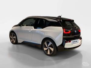 White BMW I3 2019 in Kaunas, with an engine capacity of 0.00 L and mileage of 28 thousand km for 21938 €, photo 5 on AUTOMOTO.COM.LV