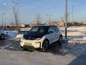 Balts BMW I3 2019 Viļņa, ar dzinēja tilpumu 0.00 L un nobraukumu 90 tūkst. km par 15200 €, foto  vietnē AUTOMOTO.COM.LV