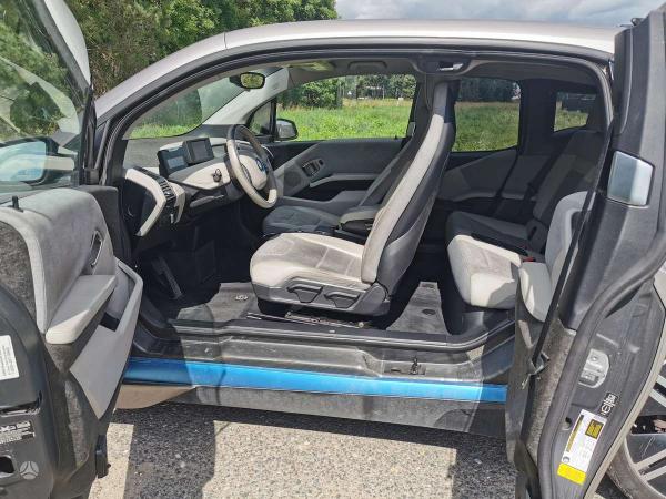 Dzeltens BMW I3 2014 Viļņa, ar dzinēja tilpumu 0.00 L un nobraukumu 91 tūkst. km par 5450 €, foto 10 vietnē AUTOMOTO.COM.LV
