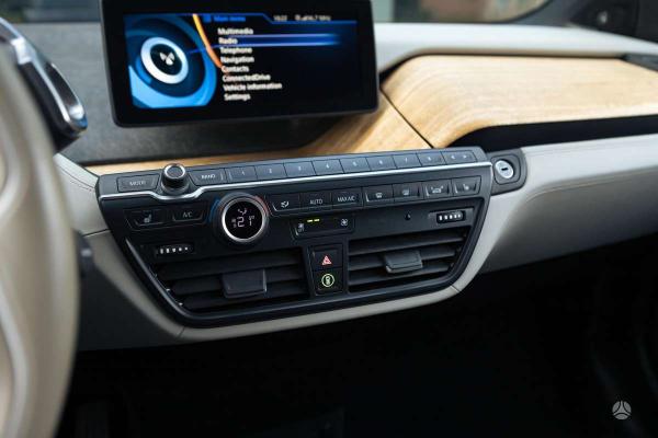 Dzeltens BMW I3 2014 Klaipėda, ar dzinēja tilpumu 0.65 L un nobraukumu 155 tūkst. km par 9500 €, foto 11 vietnē AUTOMOTO.COM.LV