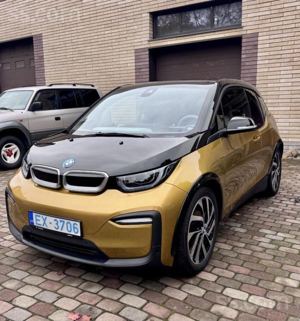 Dzeltens BMW I3 2022 Rīga, ar dzinēja tilpumu 0.00 L un nobraukumu 80 tūkst. km par 19700 €, foto 1 vietnē AUTOMOTO.COM.LV