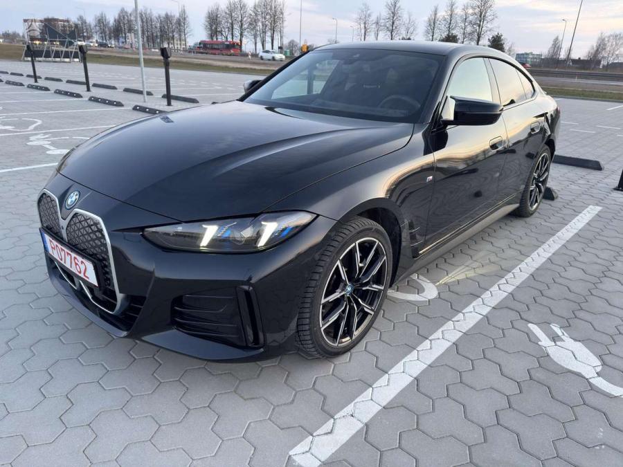 Melns BMW i4 2024 Viļņa, ar dzinēja tilpumu 0.00 L un nobraukumu 26 tūkst. km par 39500 €, foto 1 vietnē AUTOMOTO.COM.LV
