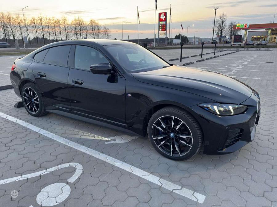 Melns BMW i4 2024 Viļņa, ar dzinēja tilpumu 0.00 L un nobraukumu 26 tūkst. km par 39500 €, foto 5 vietnē AUTOMOTO.COM.LV