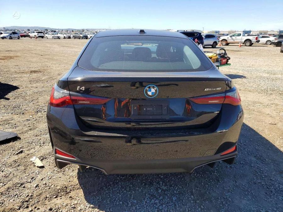 Black BMW i4 2025 in Vilnius, with an engine capacity of 0.00 L and mileage of 5 thousand km for 12999 €, photo 3 on AUTOMOTO.COM.LV