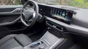 Black BMW i4 2025 in Vilnius, with an engine capacity of 0.00 L and mileage of 27 thousand km for 34900 €, photo 16 on AUTOMOTO.COM.LV