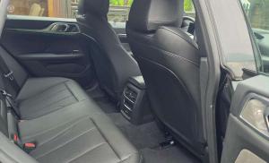 Black BMW i4 2025 in Vilnius, with an engine capacity of 0.00 L and mileage of 27 thousand km for 34900 €, photo 17 on AUTOMOTO.COM.LV