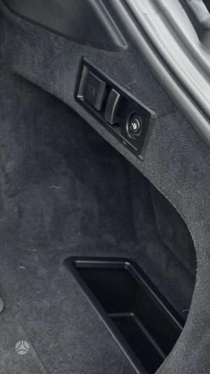 Black BMW i4 2025 in Vilnius, with an engine capacity of 0.00 L and mileage of 27 thousand km for 34900 €, photo 19 on AUTOMOTO.COM.LV