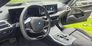 Black BMW i4 2025 in Vilnius, with an engine capacity of 0.00 L and mileage of 27 thousand km for 34900 €, photo 21 on AUTOMOTO.COM.LV