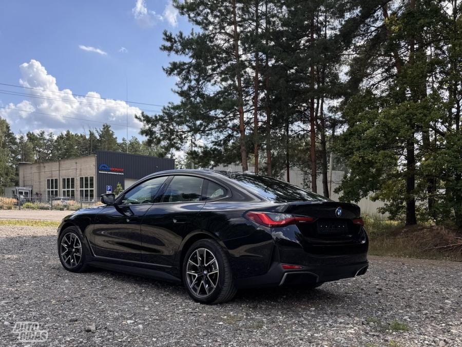 Melns BMW i4 2022 Jonava, ar dzinēja tilpumu 0.00 L un nobraukumu 239 tūkst. km par 28500 €, foto 5 vietnē AUTOMOTO.COM.LV