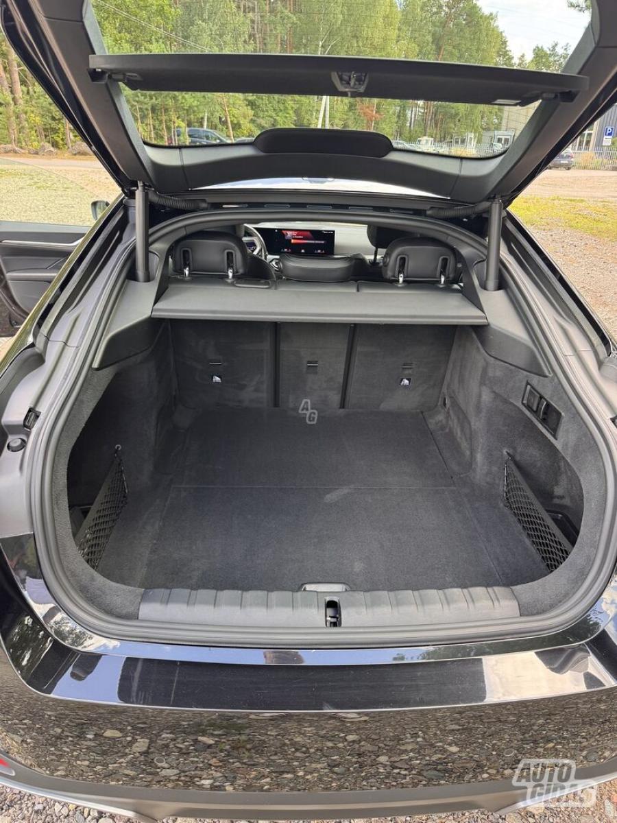 Melns BMW i4 2022 Jonava, ar dzinēja tilpumu 0.00 L un nobraukumu 239 tūkst. km par 28500 €, foto 24 vietnē AUTOMOTO.COM.LV