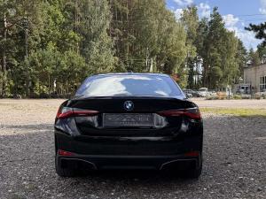 Black BMW i4 2022 in Jonava, with an engine capacity of 0.00 L and mileage of 239 thousand km for 28500 €, photo 11 on AUTOMOTO.COM.LV