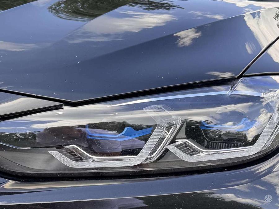 Black BMW i4 2022 in Jonava, with an engine capacity of 0.00 L and mileage of 239 thousand km for 28500 €, photo 21 on AUTOMOTO.COM.LV