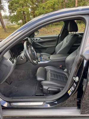 Black BMW i4 2022 in Jonava, with an engine capacity of 0.00 L and mileage of 239 thousand km for 28500 €, photo 39 on AUTOMOTO.COM.LV