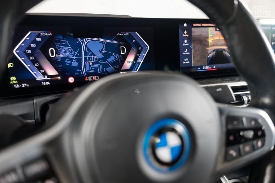 Black BMW i4 2022 in Vilnius, with an engine capacity of 0.00 L and mileage of 88 thousand km for 37542 €, photo 23 on AUTOMOTO.COM.LV
