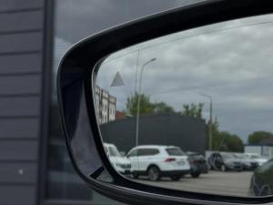 Черный БМВ i4 2023 в Елгава, объемом двигателя 0.00 л и пробегом 99 тыс. км за 44900 €, фото 21 на AUTOMOTO.COM.LV