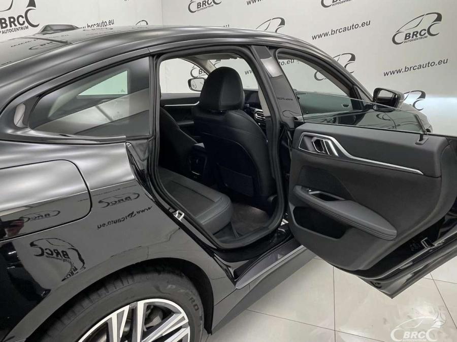 Melns BMW i4 2023 Viļņa, ar dzinēja tilpumu 0.00 L un nobraukumu 17 tūkst. km par 33900 €, foto 13 vietnē AUTOMOTO.COM.LV