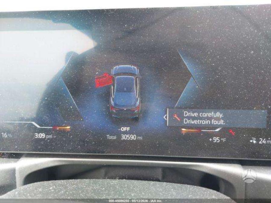 Black BMW i4 2023 in Klaipeda, with an engine capacity of 0.00 L and mileage of 31 thousand km for 9900 €, photo 8 on AUTOMOTO.COM.LV