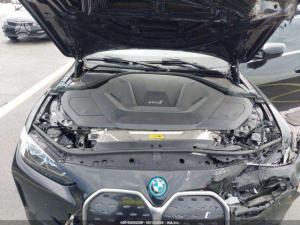 Black BMW i4 2023 in Klaipeda, with an engine capacity of 0.00 L and mileage of 31 thousand km for 9900 €, photo 11 on AUTOMOTO.COM.LV