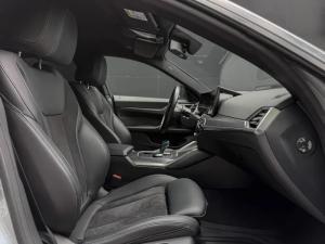 Zils BMW i4 2022 Jelgava, ar dzinēja tilpumu 0.00 L un nobraukumu 137 tūkst. km par 37500 €, foto 12 vietnē AUTOMOTO.COM.LV