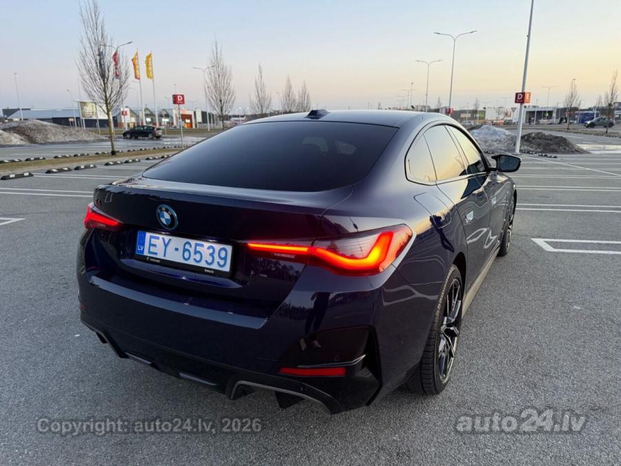 Zils BMW i4 2024 Rīga, ar dzinēja tilpumu 0.00 L un nobraukumu 90 tūkst. km par 47900 €, foto 2 vietnē AUTOMOTO.COM.LV
