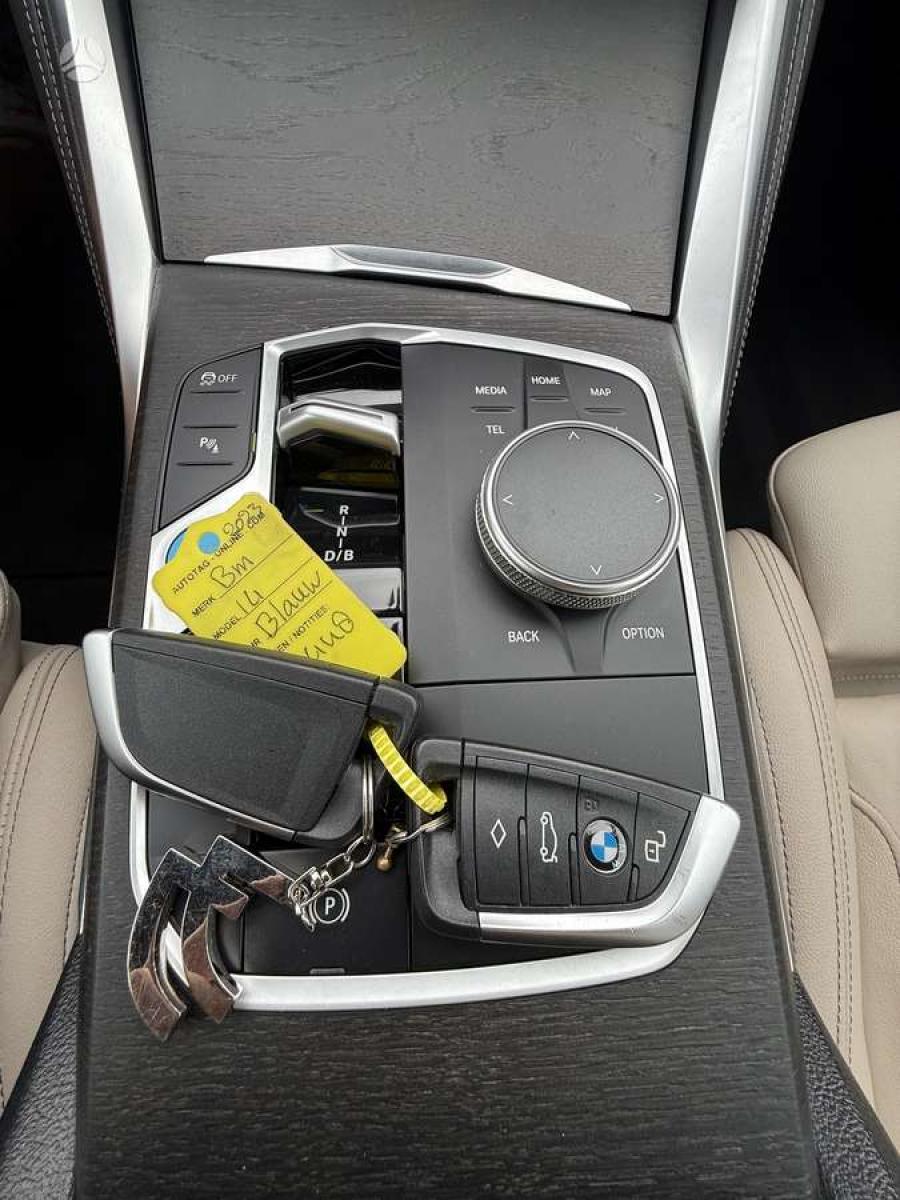 Zils BMW i4 2023 Viļņa, ar dzinēja tilpumu 0.00 L un nobraukumu 59 tūkst. km par 35800 €, foto 40 vietnē AUTOMOTO.COM.LV