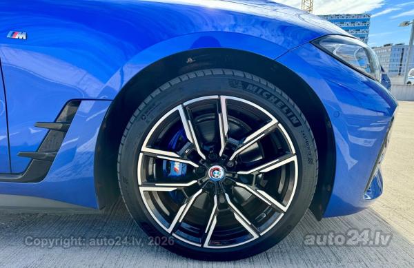 Zils BMW i4 2022 Tallina, ar dzinēja tilpumu 0.00 L un nobraukumu 67 tūkst. km par 51990 €, foto 10 vietnē AUTOMOTO.COM.LV