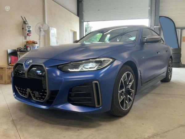 Blue BMW i4 2022 in Vilnius, with an engine capacity of 0.00 L and mileage of 55 thousand km for 44390 €, photo 1 on AUTOMOTO.COM.LV