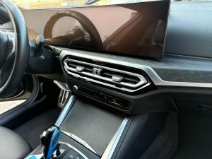 Green BMW i4 2023 in Siauliai, with an engine capacity of 0.00 L and mileage of 19 thousand km for 24999 €, photo 15 on AUTOMOTO.COM.LV