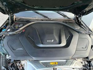 Green BMW i4 2023 in Siauliai, with an engine capacity of 0.00 L and mileage of 19 thousand km for 24999 €, photo 18 on AUTOMOTO.COM.LV