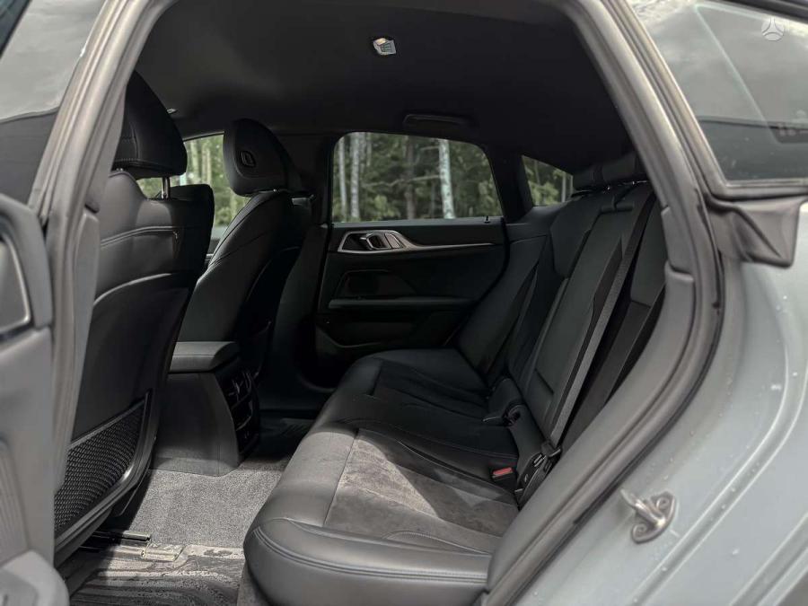 Серый БМВ i4 2022 в Шяуляй, объемом двигателя 0.00 л и пробегом 125 тыс. км за 37500 €, фото 15 на AUTOMOTO.COM.LV