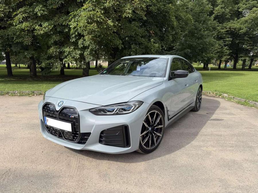 Pelēks BMW i4 2022 Viļņa, ar dzinēja tilpumu 0.00 L un nobraukumu 127 tūkst. km par 37000 €, foto 1 vietnē AUTOMOTO.COM.LV