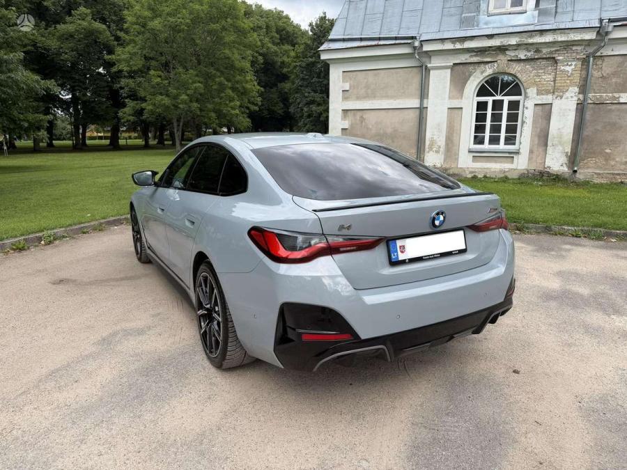 Pelēks BMW i4 2022 Viļņa, ar dzinēja tilpumu 0.00 L un nobraukumu 127 tūkst. km par 37000 €, foto 7 vietnē AUTOMOTO.COM.LV