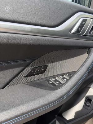 Pelēks BMW i4 2022 Viļņa, ar dzinēja tilpumu 0.00 L un nobraukumu 127 tūkst. km par 37000 €, foto 13 vietnē AUTOMOTO.COM.LV