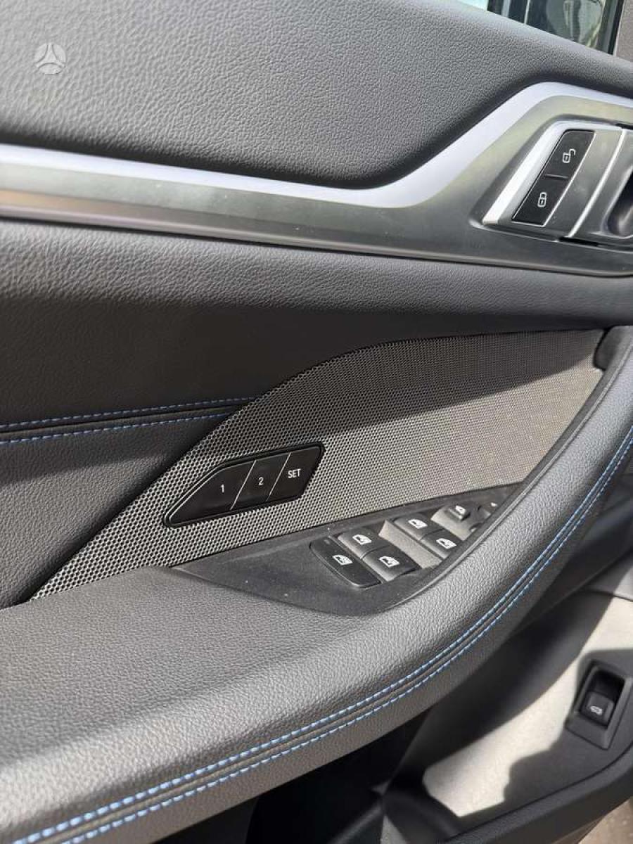 Pelēks BMW i4 2022 Viļņa, ar dzinēja tilpumu 0.00 L un nobraukumu 127 tūkst. km par 37000 €, foto 13 vietnē AUTOMOTO.COM.LV