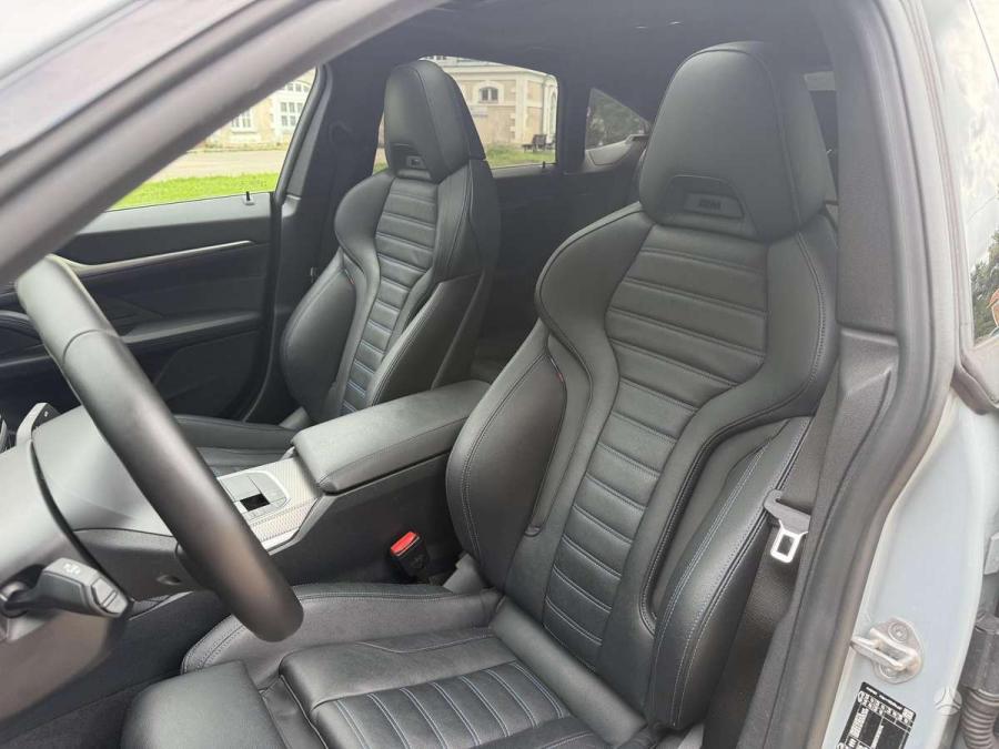 Pelēks BMW i4 2022 Viļņa, ar dzinēja tilpumu 0.00 L un nobraukumu 127 tūkst. km par 37000 €, foto 15 vietnē AUTOMOTO.COM.LV