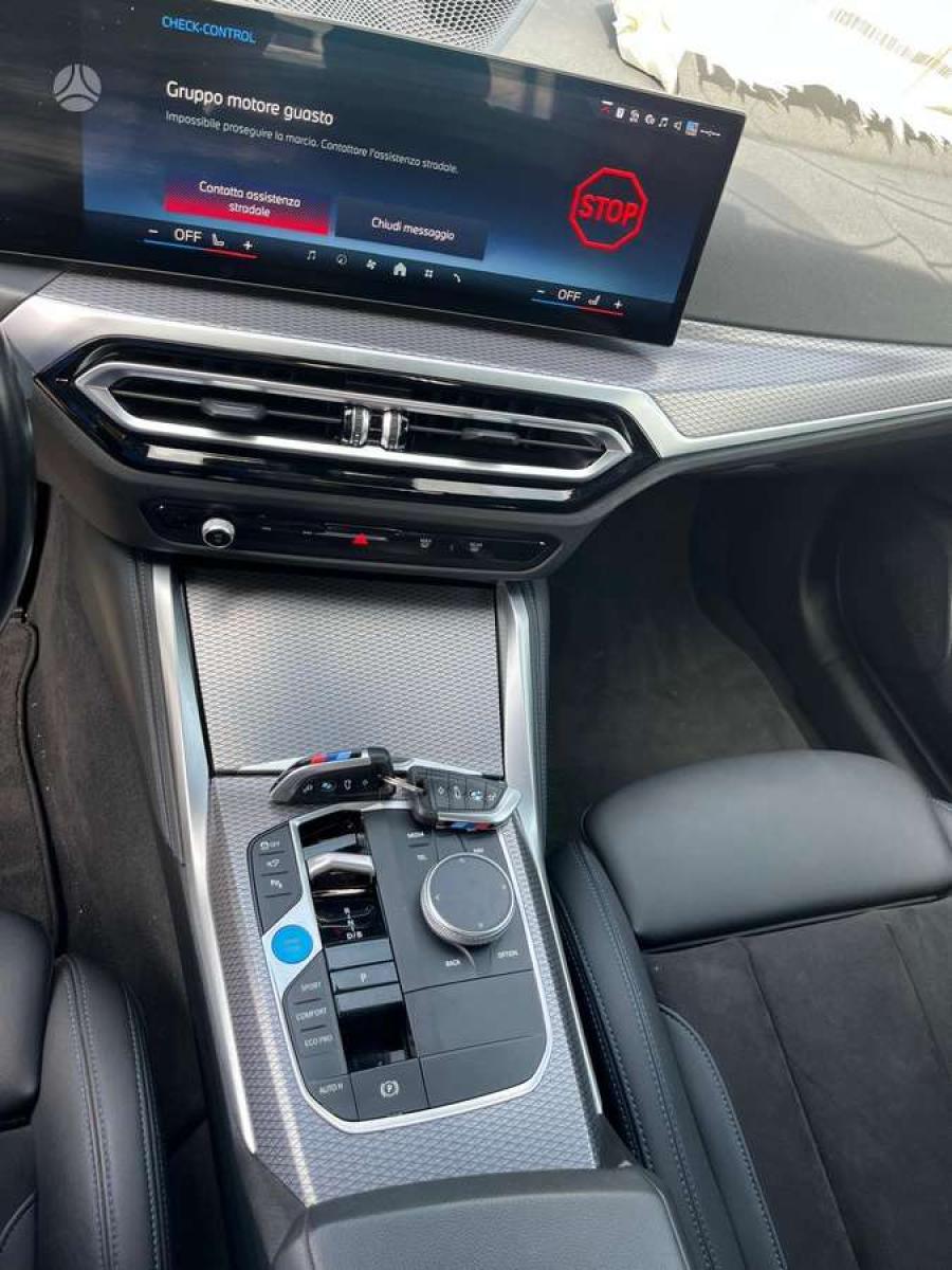 Grey BMW i4 2023 in Panevezys, with an engine capacity of 0.00 L and mileage of 57 thousand km for 18800 €, photo 13 on AUTOMOTO.COM.LV