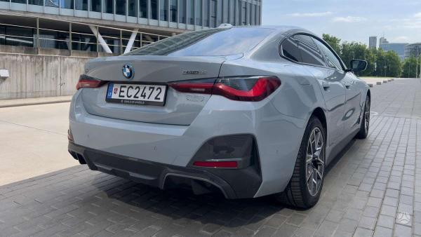 Grey BMW i4 2023 in Vilnius, with an engine capacity of 0.00 L and mileage of 34 thousand km for 34600 €, photo 8 on AUTOMOTO.COM.LV