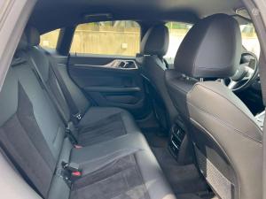 Pelēks BMW i4 2023 Viļņa, ar dzinēja tilpumu 0.00 L un nobraukumu 34 tūkst. km par 34600 €, foto 12 vietnē AUTOMOTO.COM.LV