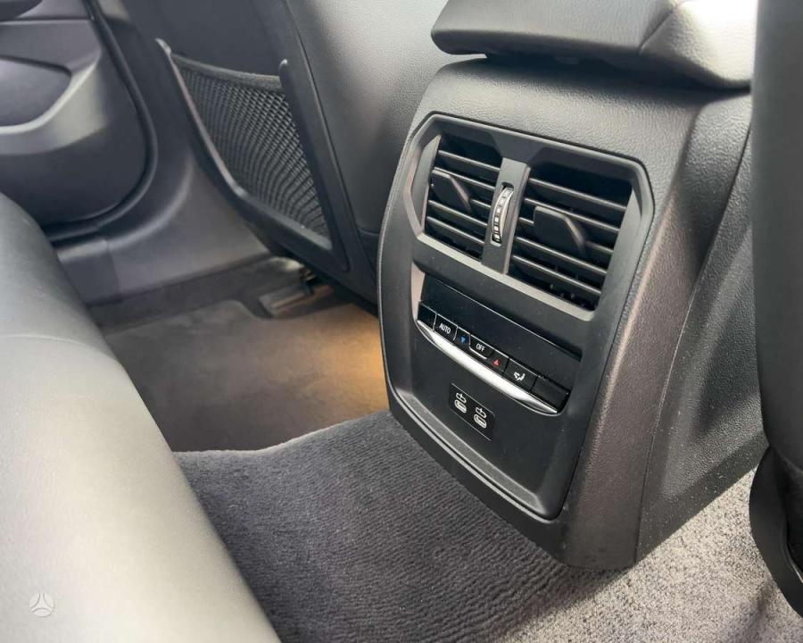 Pelēks BMW i4 2023 Viļņa, ar dzinēja tilpumu 0.00 L un nobraukumu 34 tūkst. km par 34600 €, foto 13 vietnē AUTOMOTO.COM.LV