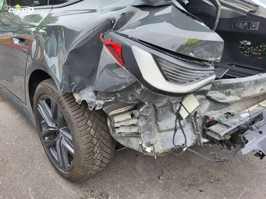 Серый БМВ i4 2024 в Шяуляй, объемом двигателя 0.00 л и пробегом 48 тыс. км за 31000 €, фото 13 на AUTOMOTO.COM.LV